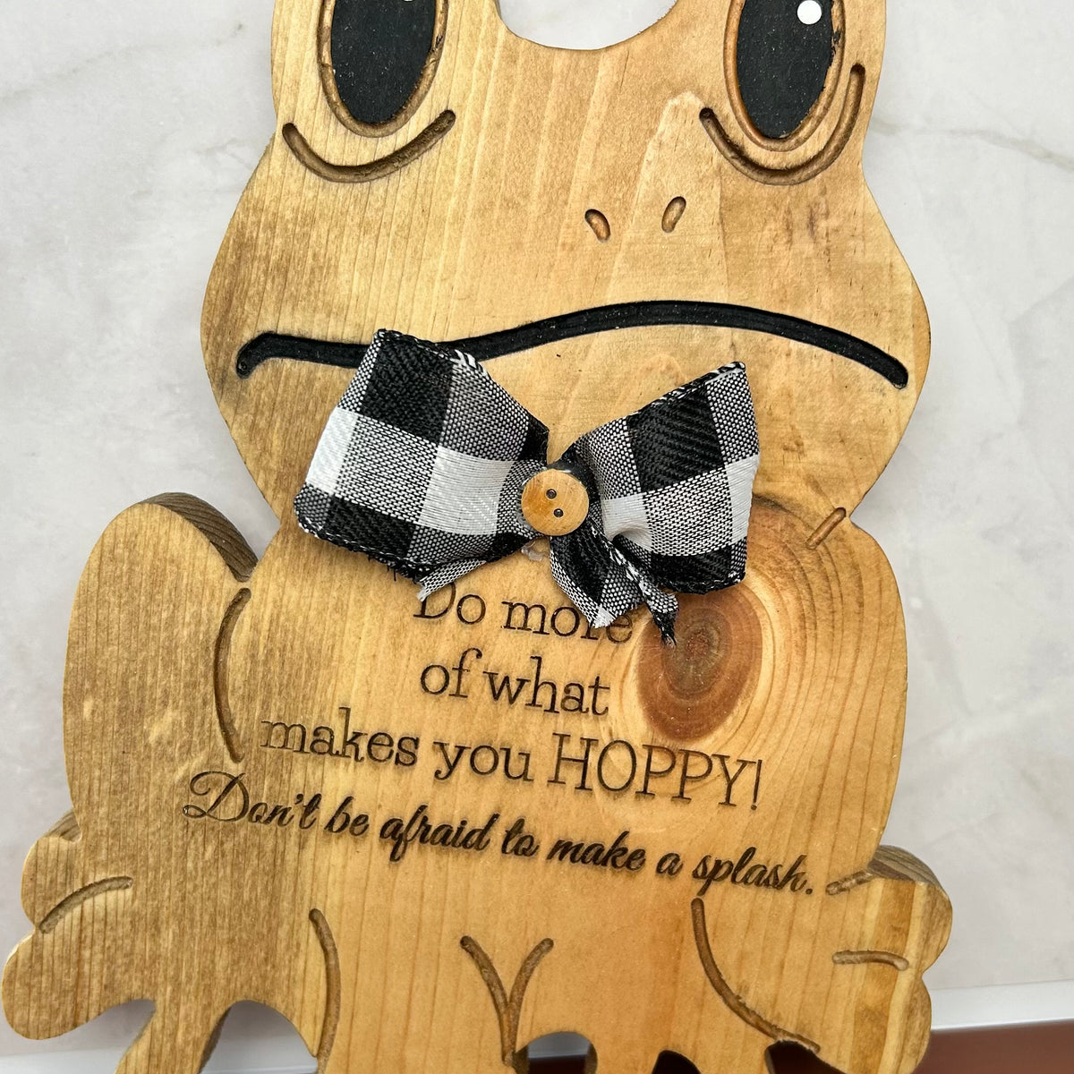 Frog with Bow Tie – Port Royal Woodworks